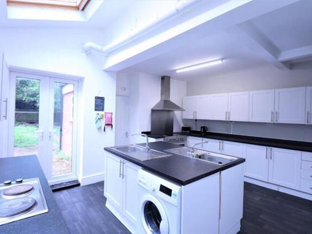 7 Bedroom House Birmingham West Midlands 89567936