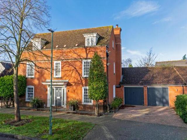 7 Bedroom House Braintree Essex LS98386725