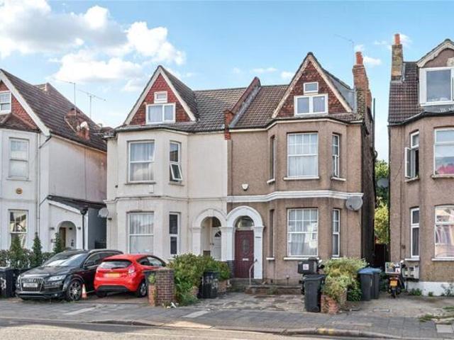 7 Bedroom House Enfield Greater London 101796993