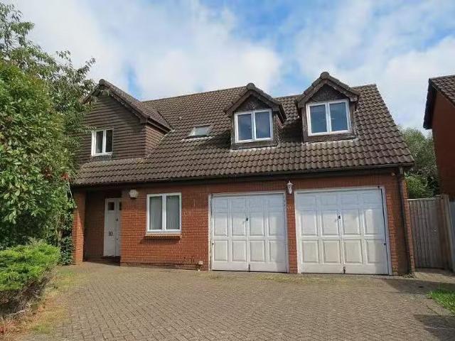 7 bedroom house for rent in 7 bedroom Detached House in Talbot.
