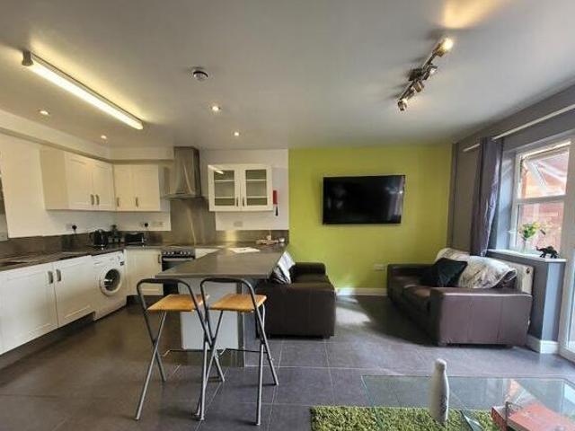 7 Bedroom House For Rent In Coventry