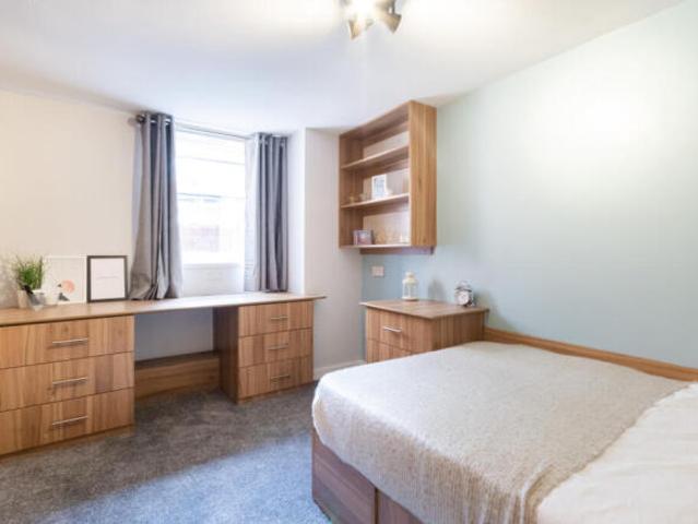 7 bedroom house for rent in CARDIGAN ROAD, Leeds, LS6