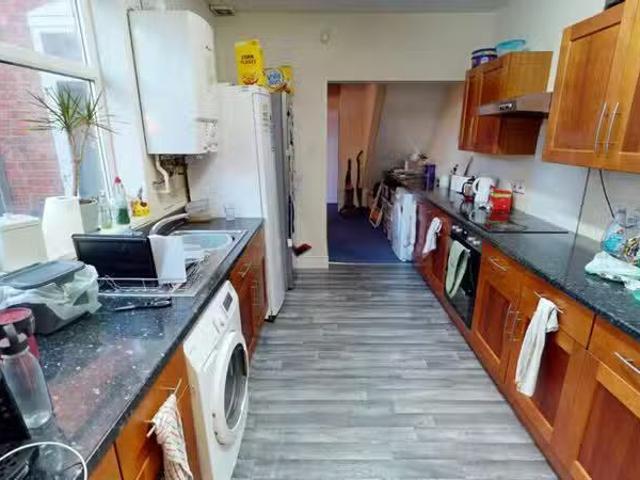 7 bedroom house for rent in Bournbrook Road, Selly Oak, Birmin.