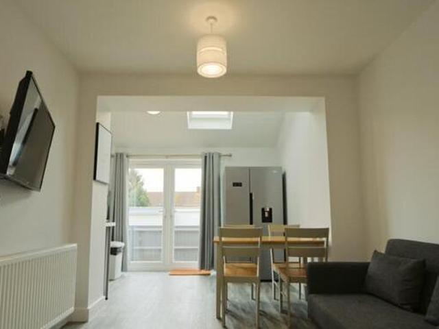 7 Bedroom House For Rent In Filton, Bristol