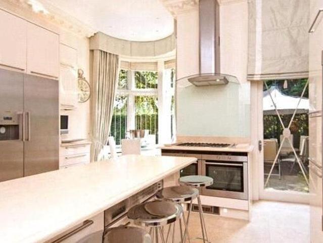 7 Bedroom House For Rent In Hampstead