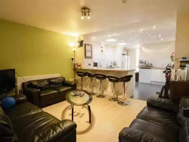 7 bedroom house for rent in Hubert Road, Birmingham, West Midl.