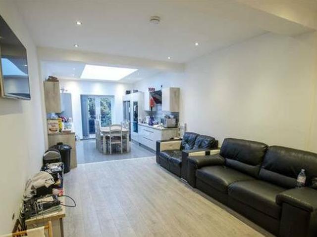7 bedroom house for rent in Luton Road Birmingham B29