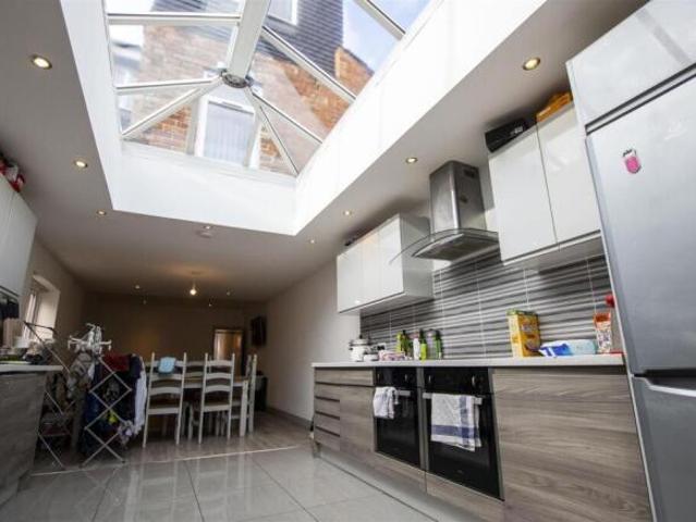 7 bedroom house for rent in Luton Road, Birmingham, West Midlands, B29