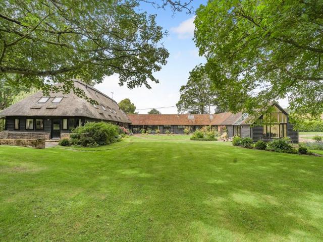 7 bedroom house for sale