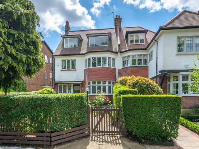7 bedroom house for sale