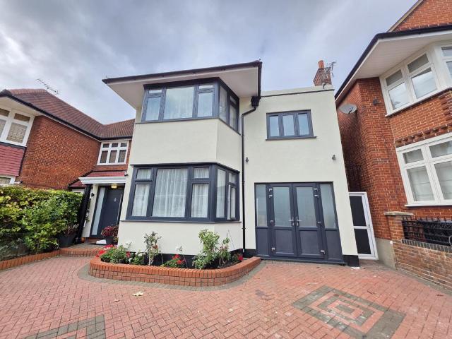 7 bedroom house for sale