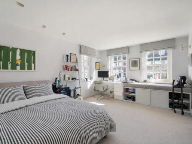 7 bedroom house for sale in Church Mount, Hampstead Garden Suburb, London, N2