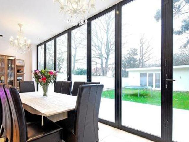 7 Bedroom House For Sale In Brondesbury, London