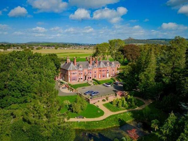 7 Bedroom House For Sale In Great Ayton