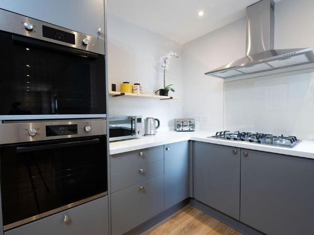 7 bedroom house of multiple occupation to rent