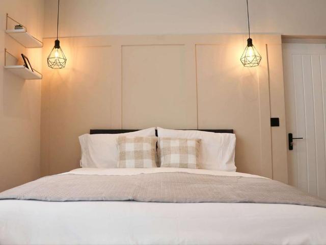 7 bedroom house of multiple occupation to rent