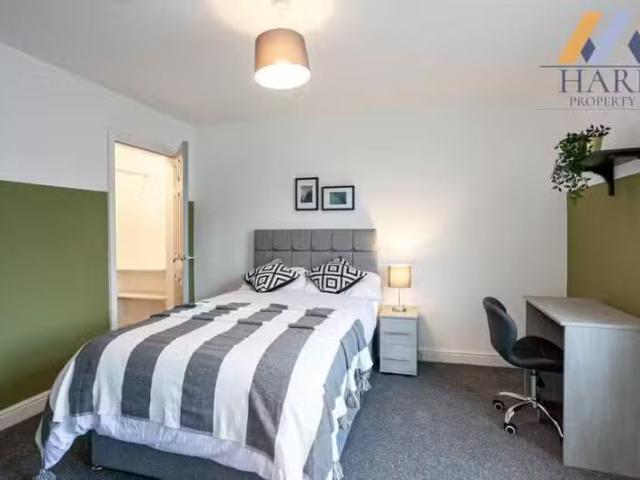 7 bedroom house of multiple occupation for rent in Tottington.