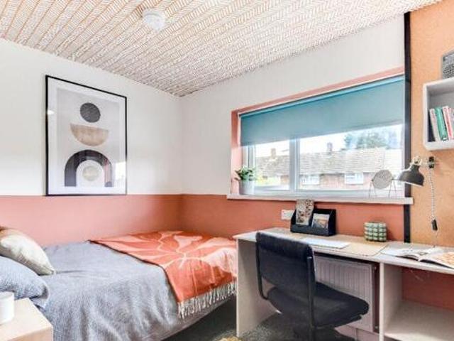 7 Bedroom House Of Multiple Occupation For Rent In Bristol