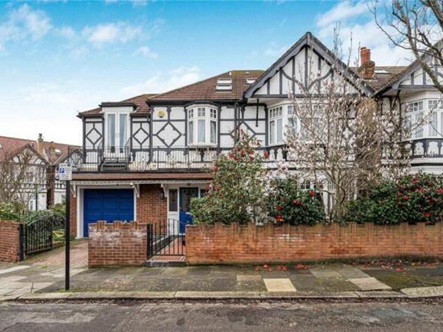 7 Bedroom House London Greater London LS100158583