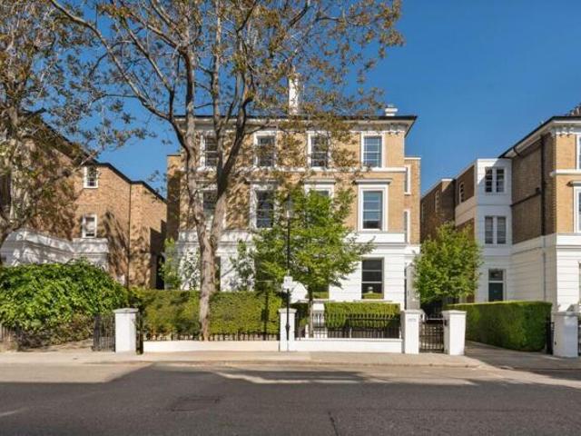 7 Bedroom House London London LS99380821