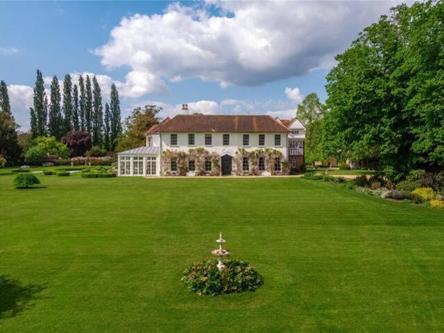 7 Bedroom House Marlow Buckinghamshire LS98503739