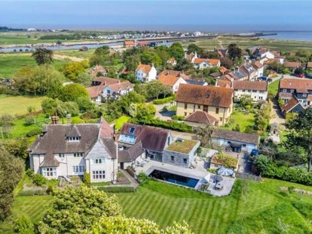 7 Bedroom House Southwold Suffolk 99895197