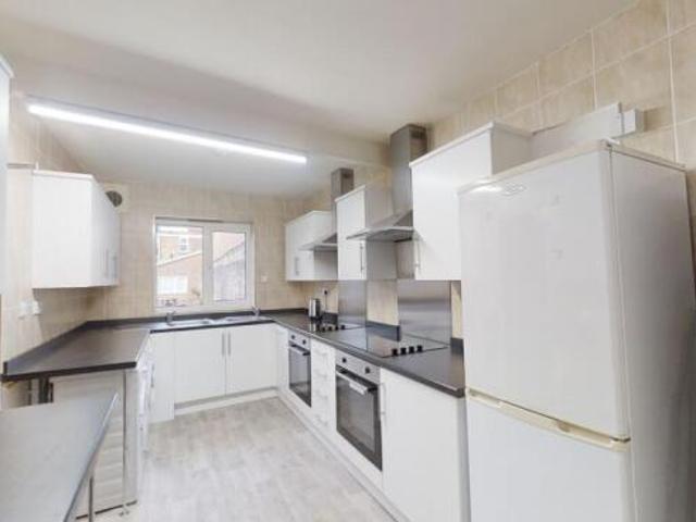 7 bedroom house share for rent in 14b Rosedale Road, Ecclesall, S11