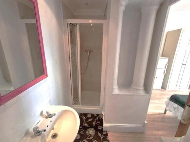 7 bedroom house share for rent in Dreamwood, Bournemouth, BH8