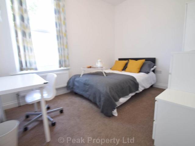 7 bedroom house share to rent