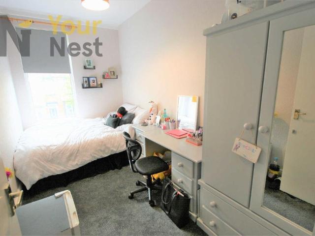 7 bedroom house share to rent