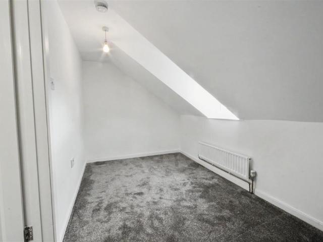 7 bedroom house share to rent