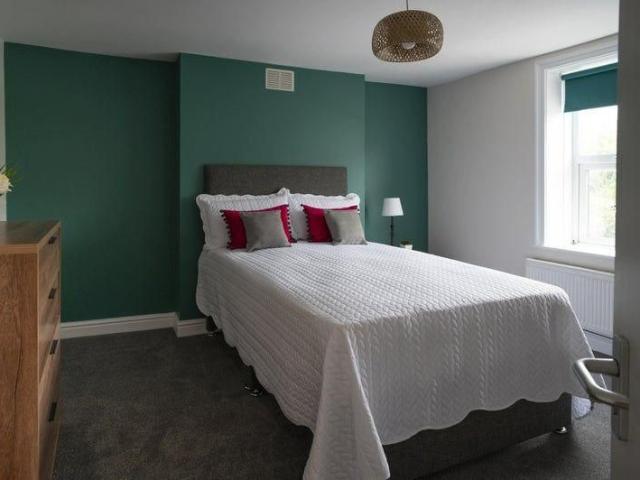 7 bedroom house share to rent