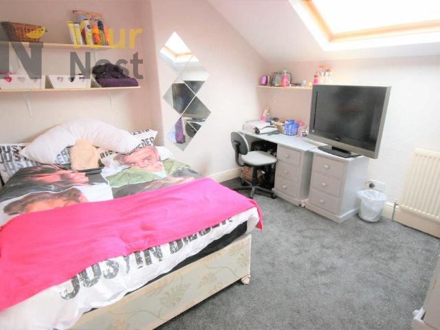 7 bedroom house share to rent