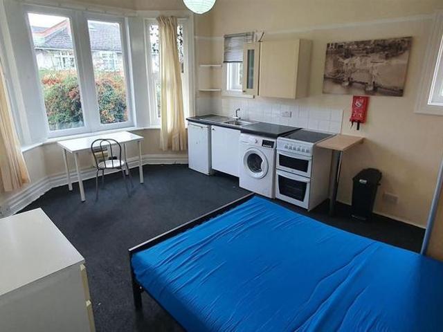 7 bedroom house share to rent