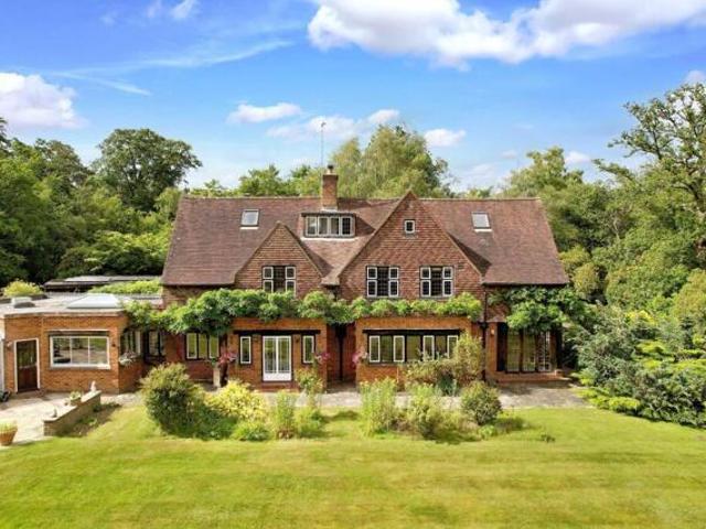 7 Bedroom House Slough Slough 98119343