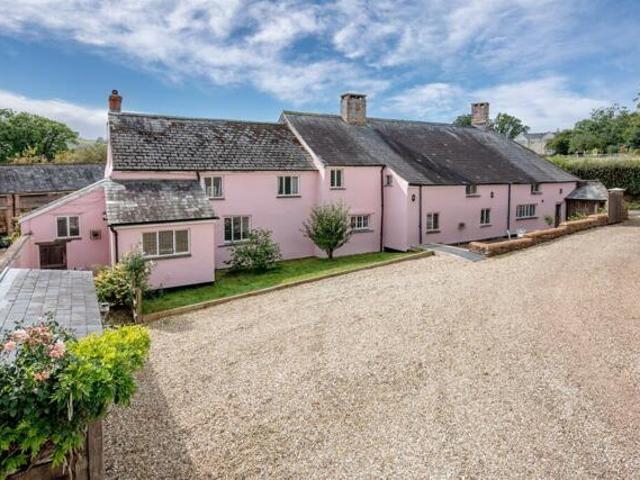 7 Bedroom House Stawley Stawley LS101777788