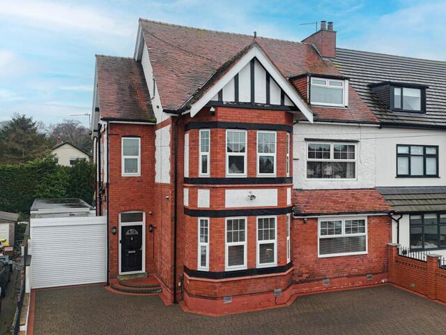 7 Bedroom House Prenton Wirral LS101676226