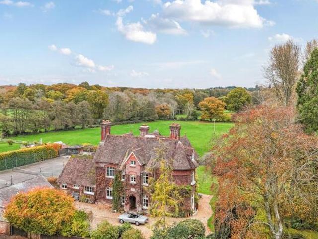 7 Bedroom House Wiltshire Wiltshire LS100024039
