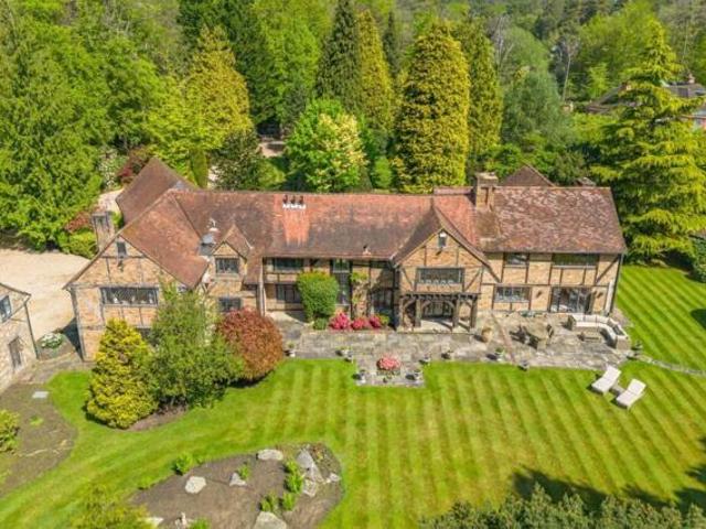 7 Bedroom House Windlesham Surrey LS101729759