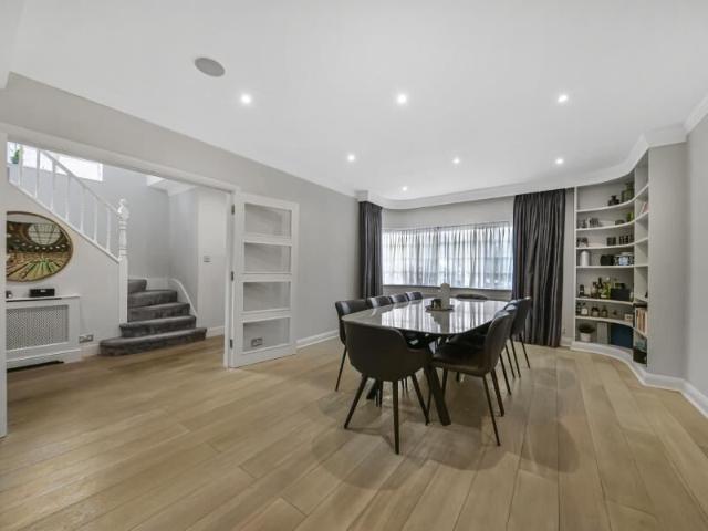 7 Bedroom House To Let