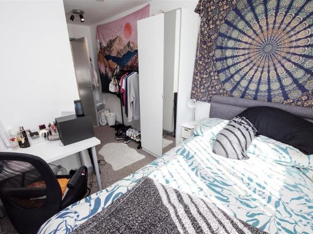7 bedroom house to rent