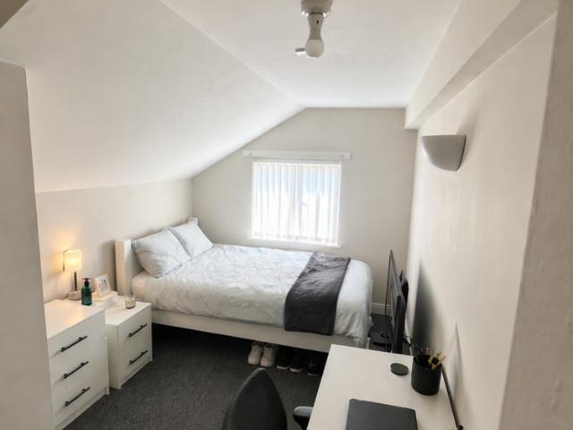7 bedroom house to rent