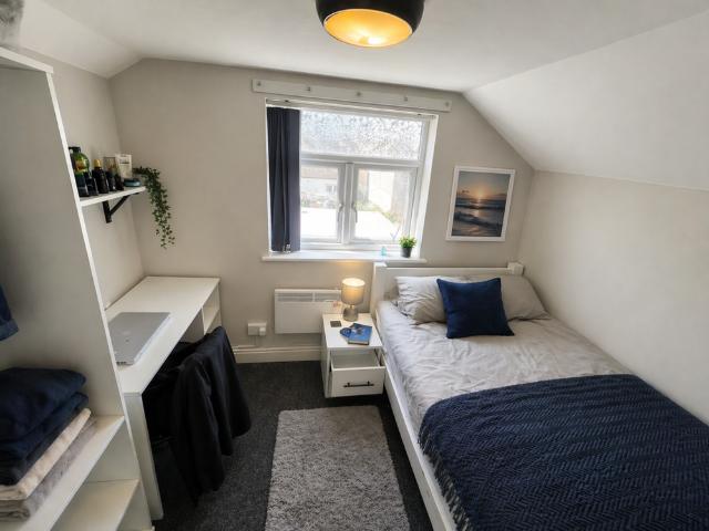 7 bedroom house to rent