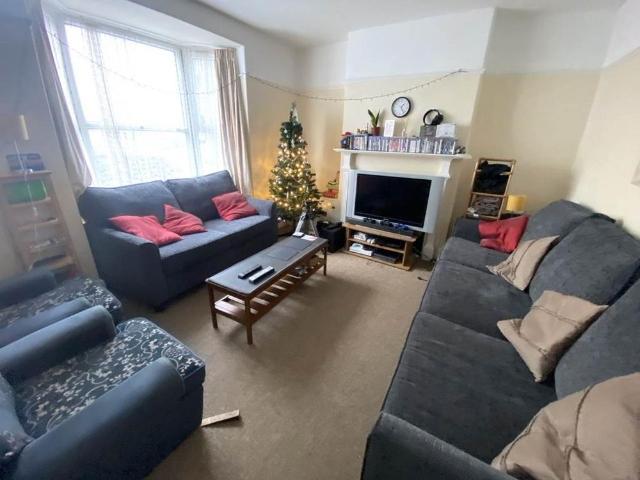 7 bedroom house to rent