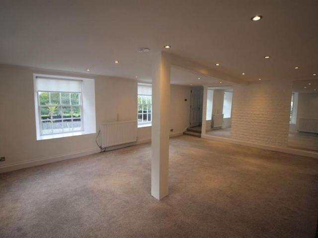 7 bedroom house to rent