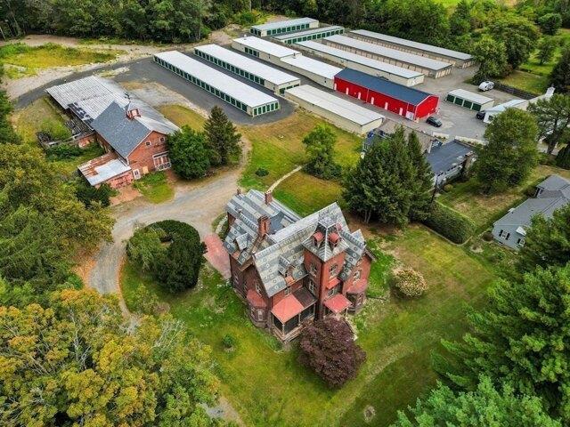 7 bedroom, Hatfield MA 01038 101998789