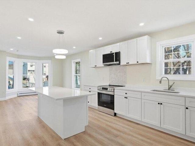 7 bedroom, Haverhill MA 01830 101708062