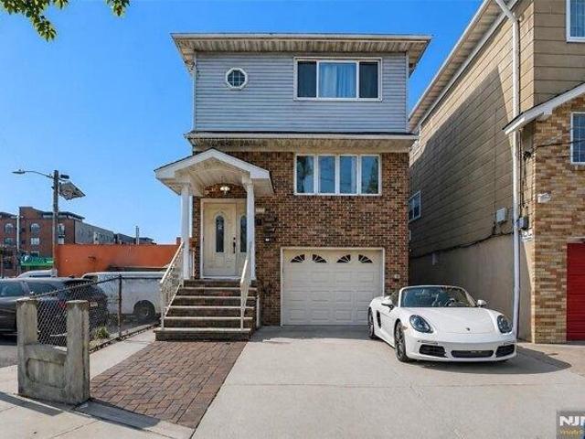 7 bedroom, Harrison NJ 07029 102026674