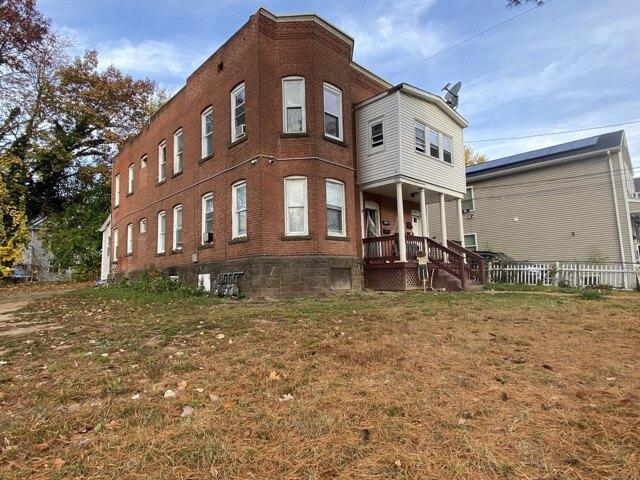 7 bedroom, Hartford CT 06112 89732095