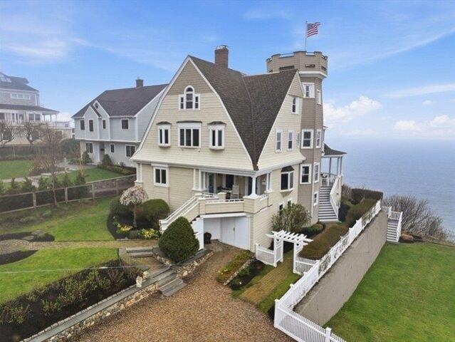 7 bedroom, Hull MA 02045 101856124
